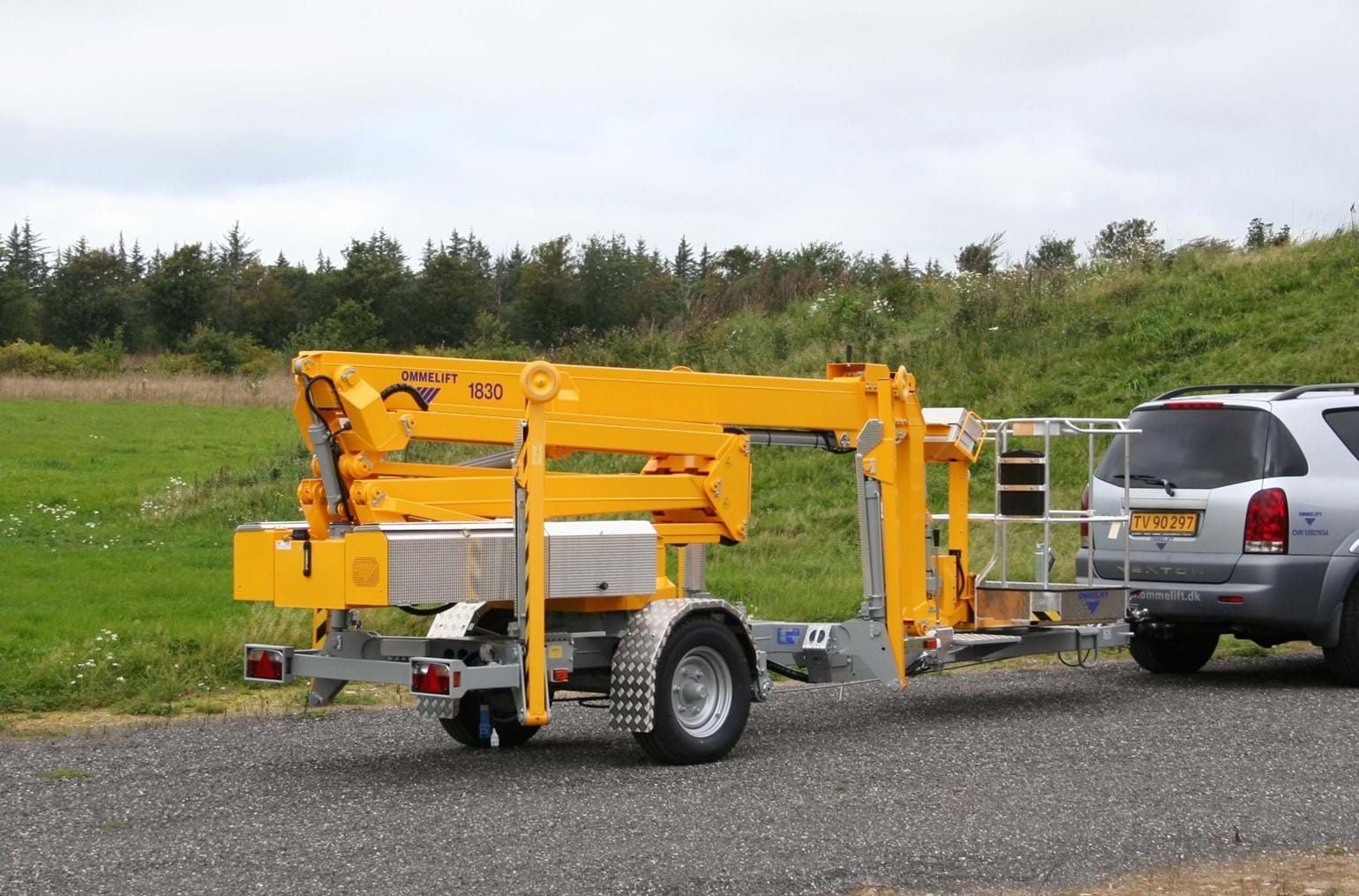 OMMELIFT - danskproducerede trailerlifte og bæltelifte